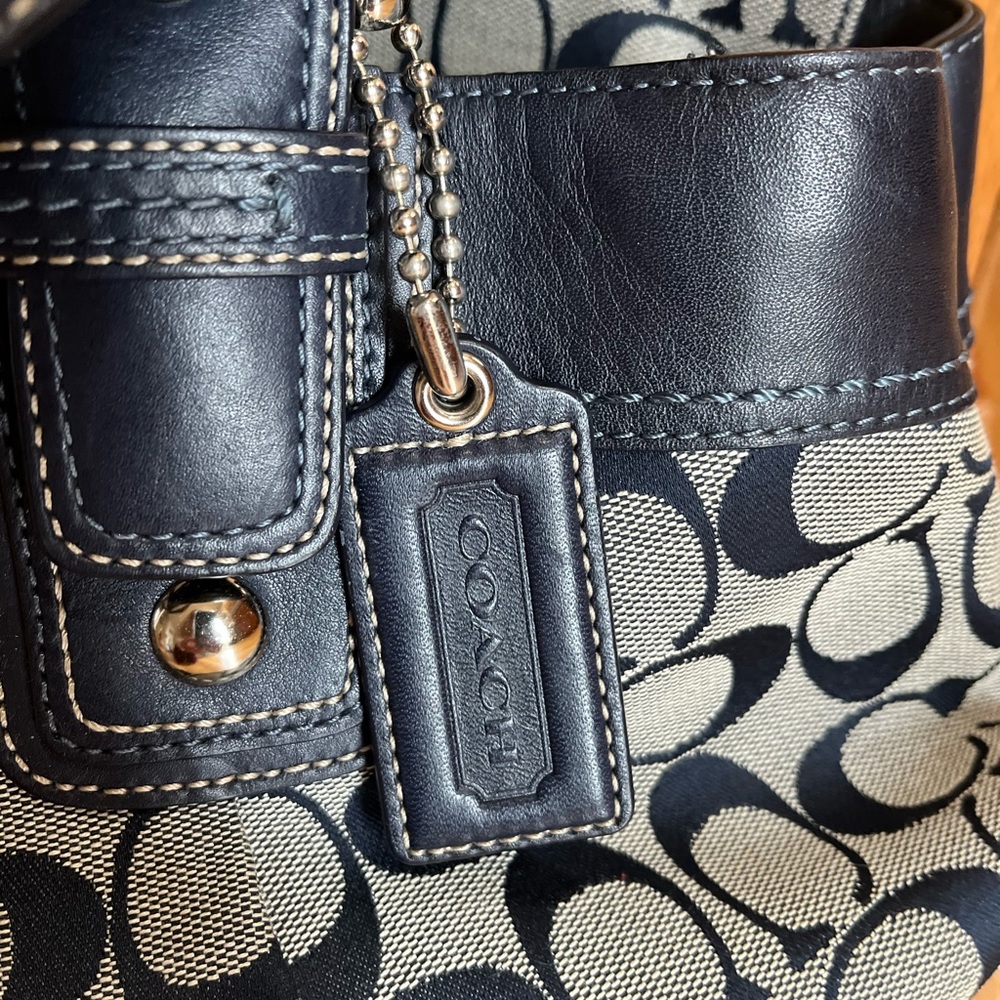 Coach Signature Collection Tote - Gem